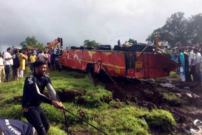 Mahad bridge collapse: Wreckage of two missing buses found, says ...