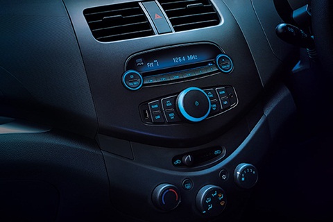 Chevrolet beat Cars Price in India 2022: Chevrolet beat Cars Images ...