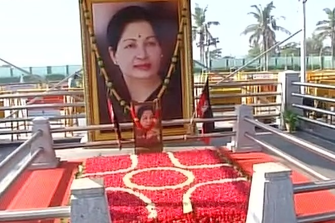 Tamil Nadu crisis live update: Attorney General requests Tamil Nadu Guv ...