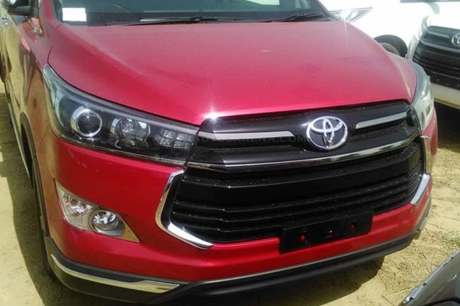 Toyota Innova Crysta Sports edition spied at a dealership, to launch by ...