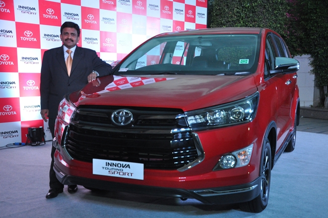 Toyota Innova Crysta vs Toyota Innova Touring Sport Edition: Why pay ...