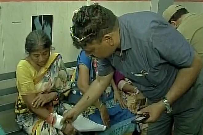 Amarnath Yatra attack Live Updates: Jammu and Kashmir CM Mehbooba Mufti ...