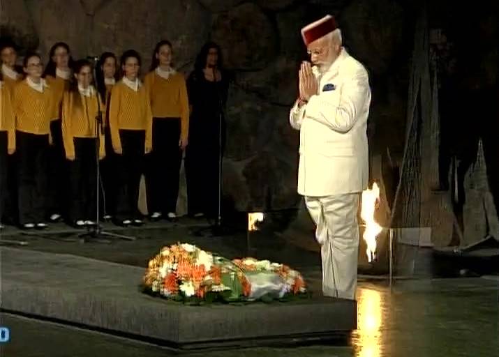Narendra Modi Israel visit LIVE Updates: PM Modi presented two sets of ...