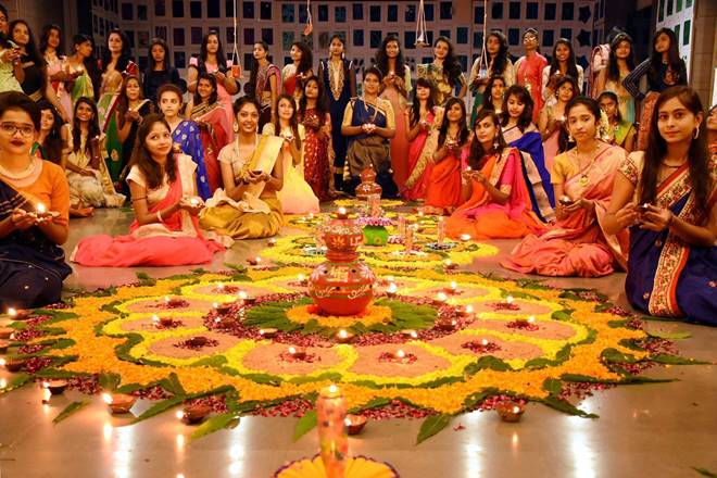 Happy Choti Diwali 2017: Wishes, Images, WhatsApp and Facebook Status ...