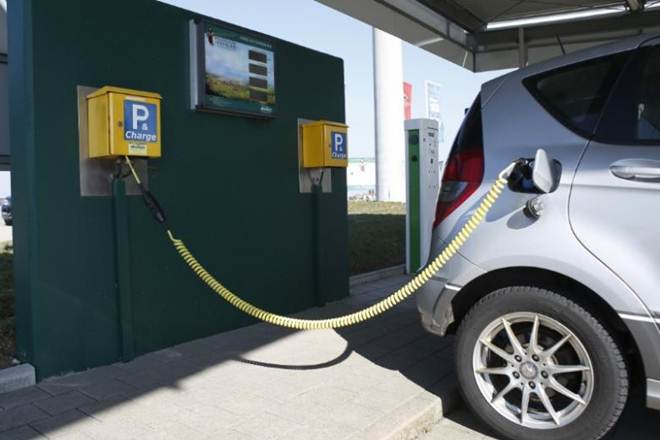 Hydrogen cars for masses one step closer to reality - Car News | The ...