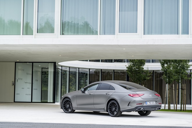 New Mercedes-Benz CLS, a car with the tech of S-Class but more ...