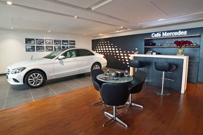 Mercedes Benz wants 25% of India sales to be online by 2025 - Car News ...