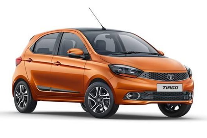Tata Tiago facelift with fully-digital instrument cluster spotted ...