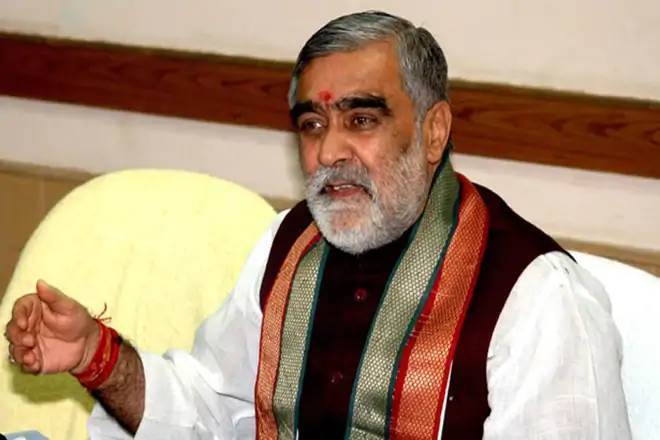 Ashwini Chaubey faces protests over defunct equipment at Buxar district ...